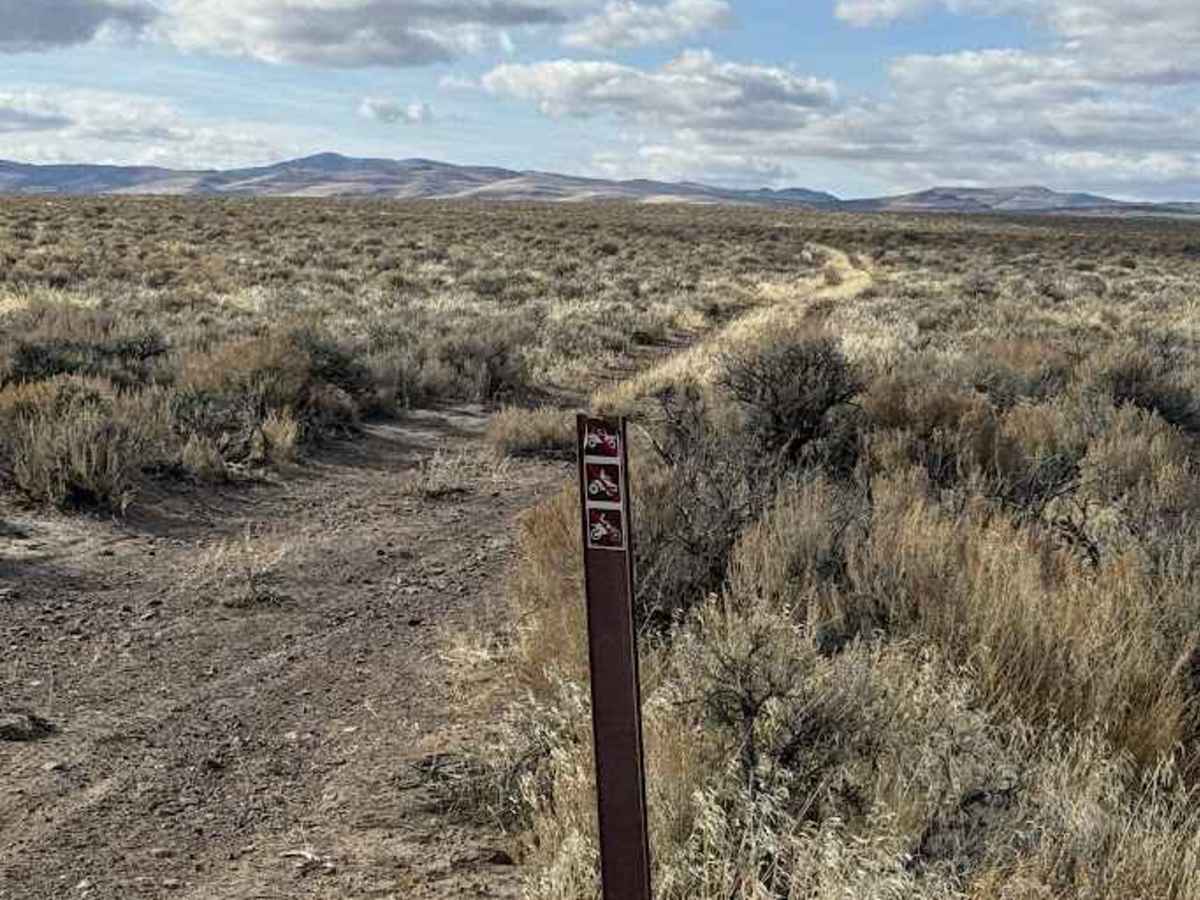 Flook Lake Bypass - Hart Mountain Antelope Refuge | Off-Road Trail Maps ...