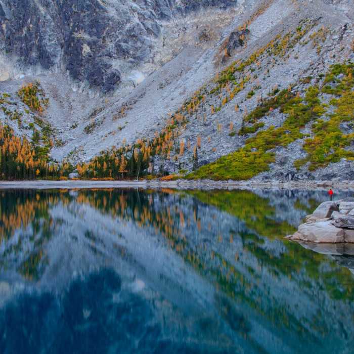 Colchuck Lake Hiking Trail | Map, Difficulty, Trail Status | onX