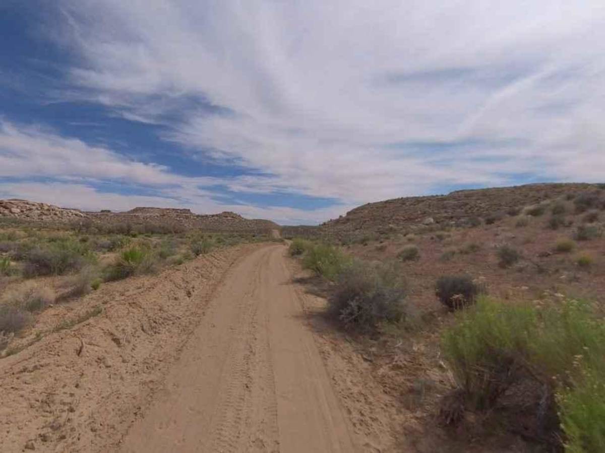Sit Down Bench Trail BLM 320 | Off-Road Trail Maps, Difficulty, Trail ...