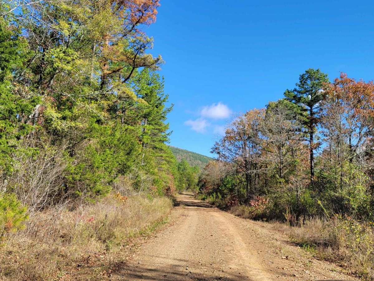 Poteau Mountain And Rail Tracks | Off-Road Trail Maps, Difficulty ...